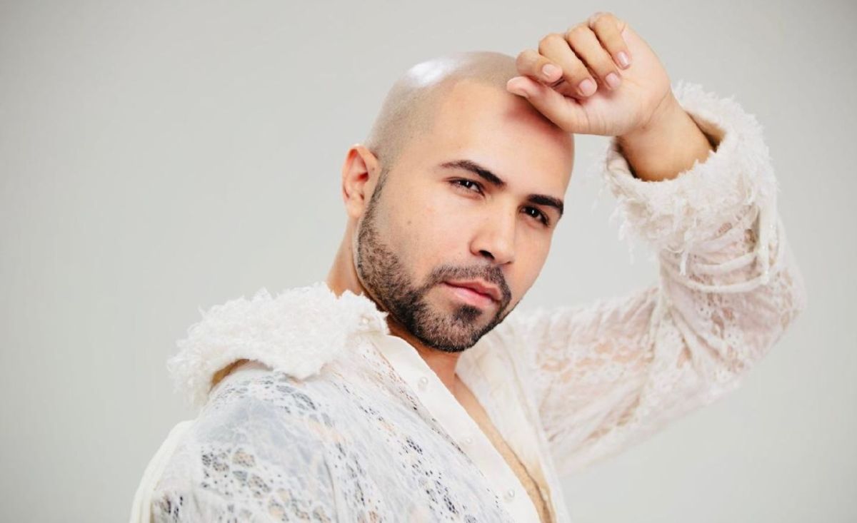 Estrena este domingo develación de traje típico del modelo y cantante Jay Rojas – AGR Radio