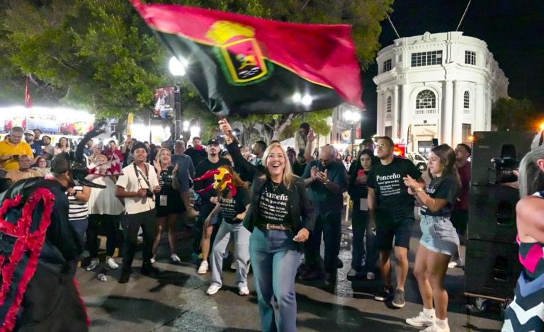«No venimos a prometer, vinimos a cumplir», expresó Marlese Sifre a un ...